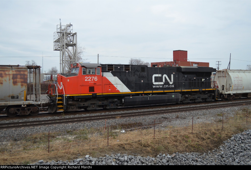 CN 2276